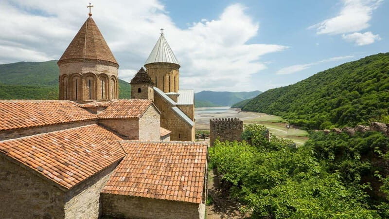 Beyond Tbilisi: Explore the Ananuri, Gudauri & Kazbegi - Kazbegi & the Iconic Gergeti Trinity Church