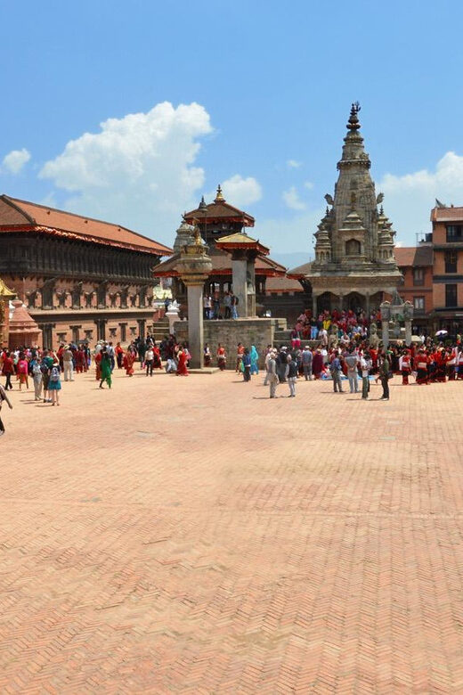 Bhaktapur Sightseeing Day Tour - Visiting Iconic Temples and Gates