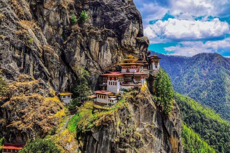 Bhutan: 3-Day Tour with Tigers Nest Hike & Wine Tasting - Key Points