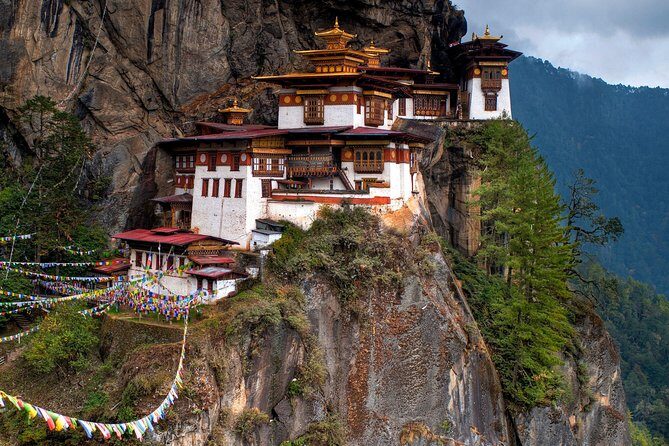 Bhutan Highlights Tour 7 Nights 8 Days - Everyday Departures - Key Points
