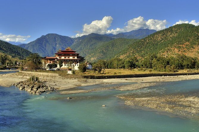 Bhutan Tour- 4 DAYS 3 NIGHTS - Authentic Experiences You’ll Treasure