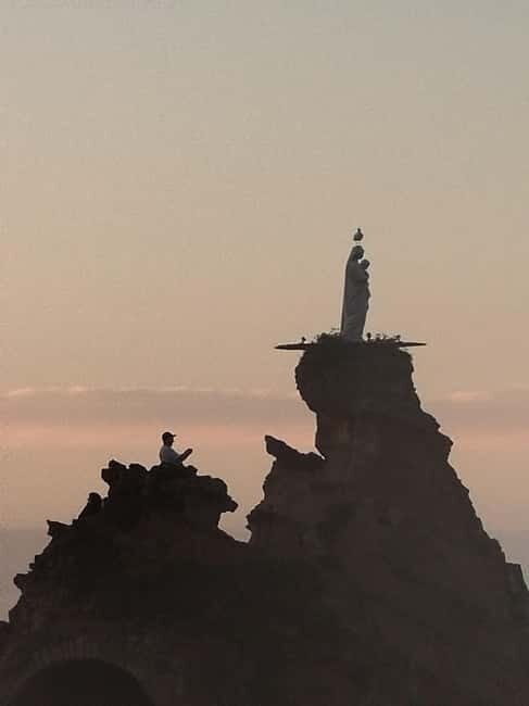 Biarritz: Walking Tour with a true native Basque ! - Who Should Sign Up?