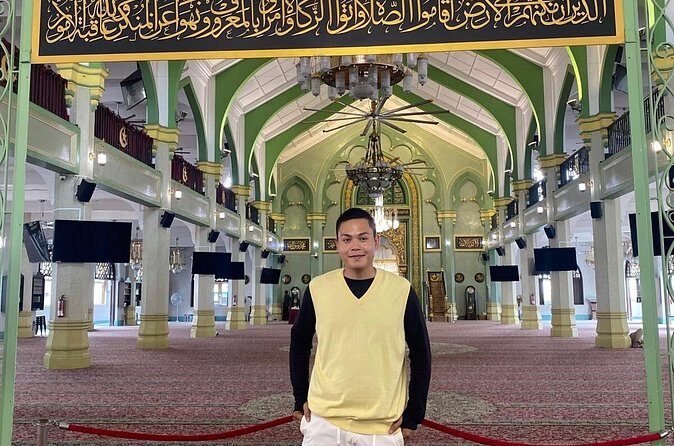 Big Bus Van Singapore City Tour 4 Hours ( Max 8 people) - FAQ