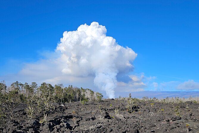 Big Island Waterfalls, Blacksand Beaches, Lava Tubes & Volcanoes - Each Stop in Detail