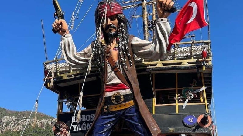 Bigboss Diamond Pirate Boat Trip - What’s Included and What’s Not?