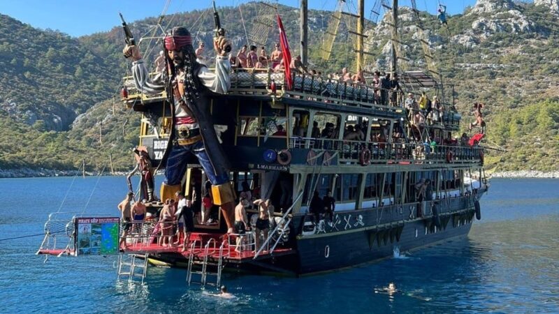 Bigboss Diamond Pirate Boat Trip - FAQs
