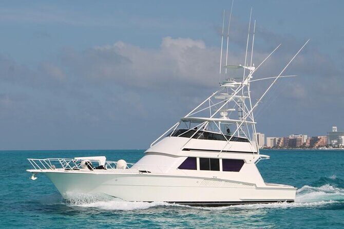 Biggest Luxury Yacht Boat Best in Cancun up to 28 pax - FAQ