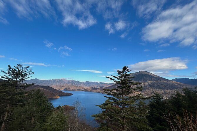 Bike and Hike on Mt Hangetsu - The Guides: Knowledgeable and Engaging
