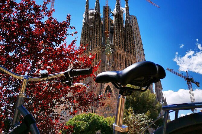 Bike and Sailing Tour in Barcelona - The Practicalities: Pricing, Duration, and Group Size