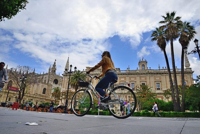 Bike rental in Seville city centre - Practical Tips for Your Bike Adventure in Seville