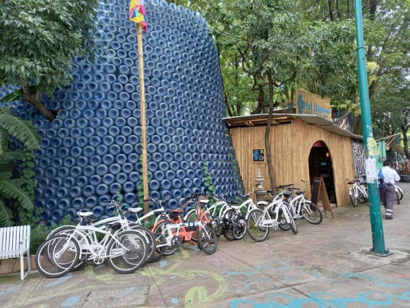 BIKE RIDE THROUGH ICONIC SITES OF THE CDMX / BREAKFAST & BEER - Why This Tour Matters: A Deep Dive into the Experience