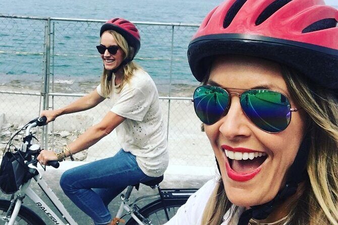Bike Tour of Chicago's Lakefront Neighborhoods - Who Should Consider This Tour?