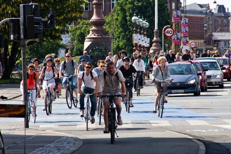 Bike Tour of Copenhagen: The Little Mermaid & Hidden Gems - Key Points