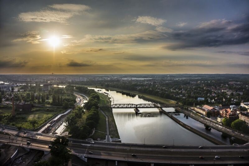 Bike Tour of Wroclaw Old Town, Top Attractions and Nature - An Insider’s Look at the Wroclaw Bike Tour