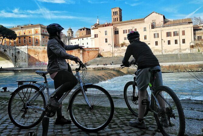 Bike Tour: The city in its heart - Authentic reviews and insights