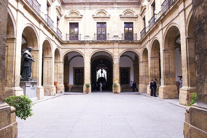Bike tour through the monumental area of Seville - Frequently Asked Questions