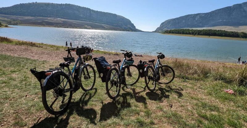 Bike&Cannoli:a PRIVATE bike adventure around Palermo's hills - Authenticity and Personalization