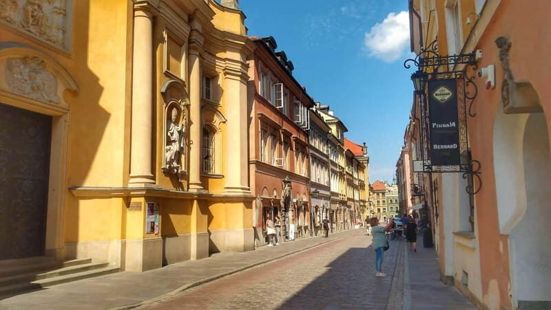 Biking Through Warsaw Highlights with Picturesque Views - Key Points