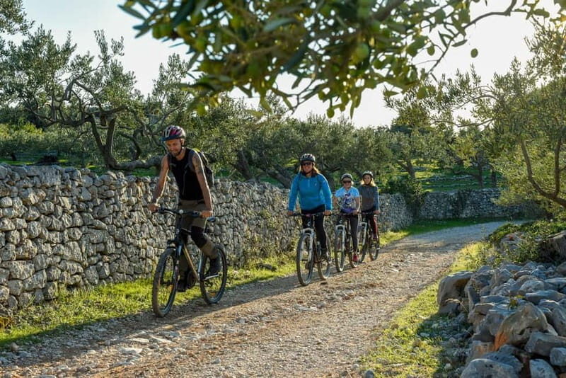 Biking Tour: Supetar - Splitska - Lovreina - Dol - Postira - Authentic Experience and Feedback