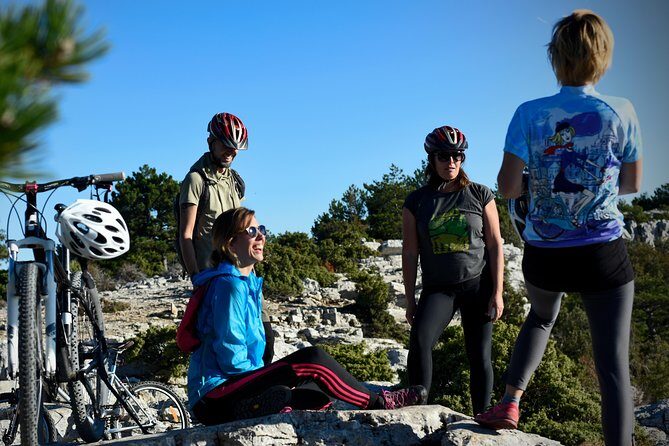 Biking Vidova - Skrip & museum of olive oil - Splitska - Postira - Authenticity and Value