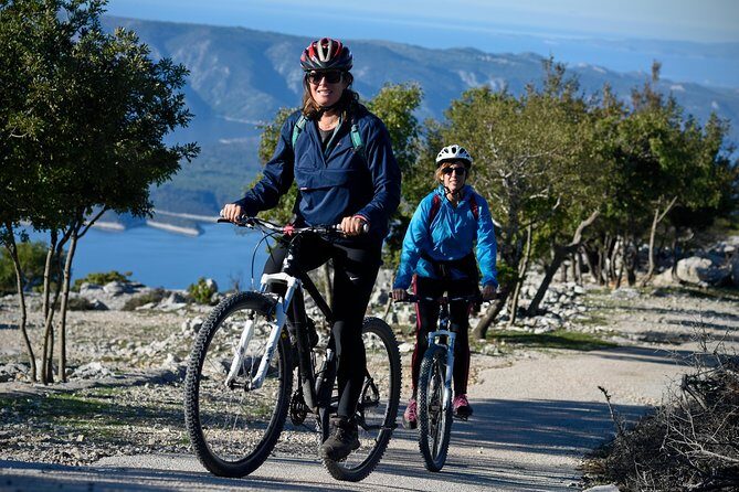 Biking Vidova - Skrip & museum of olive oil - Splitska - Postira - Frequently Asked Questions