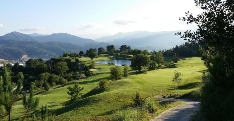 Bilbao: 3-Day Golfing Vacation - The Value for Your Money