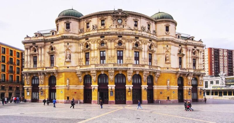 Bilbao architecture and churches tour - Key Points