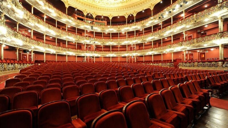 Bilbao architecture and churches tour - An In-Depth Look at the Bilbao Architecture and Churches Tour