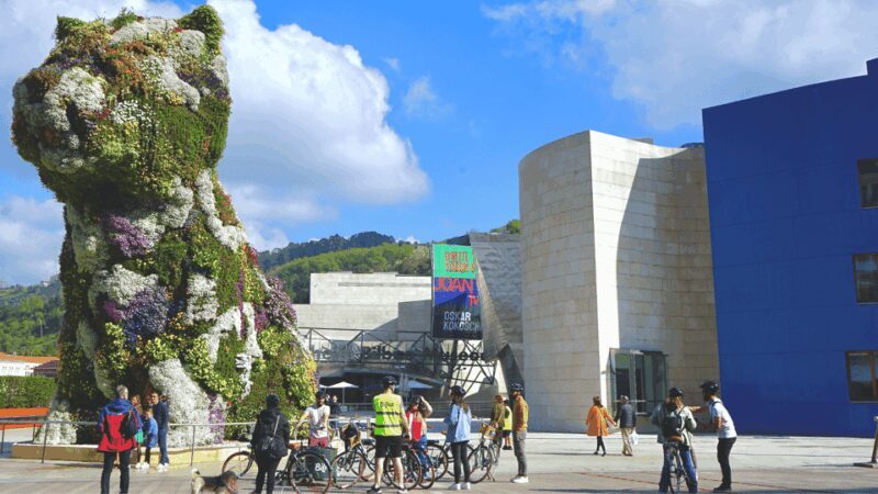 Bilbao: City Highlights Guided Bike Tour - Detailed Breakdown of the Tour Itinerary