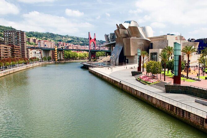 Bilbao Guggenheim Museum Entry Ticket - Key Points