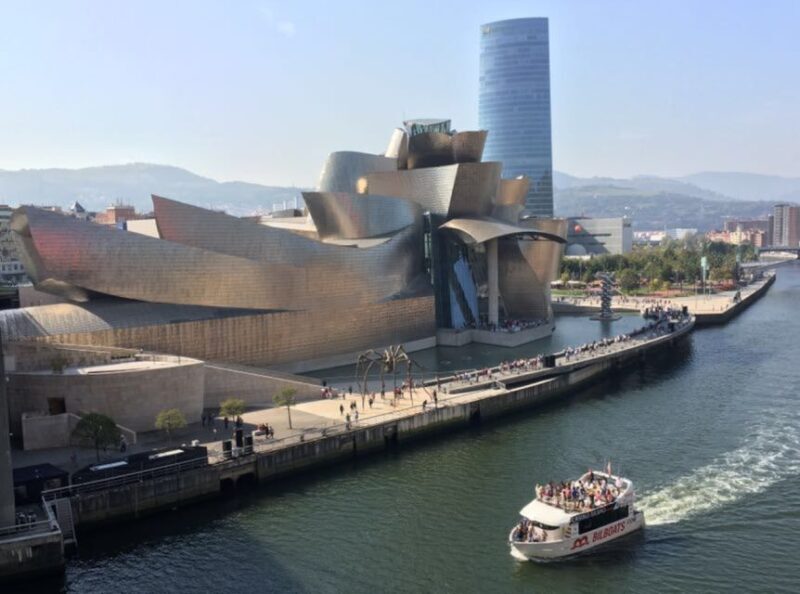 Bilbao & Guggenheim Museum From Vitoria - Visiting the Guggenheim Museum
