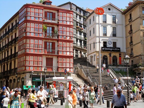 Bilbao Historical Small Group Tour - What to Expect from the Tour