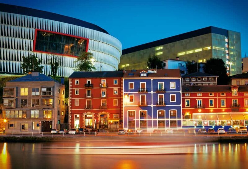 Bilbao: Historical Walking Tour and Highlights - Market and Waterfront: A Taste of Local Life