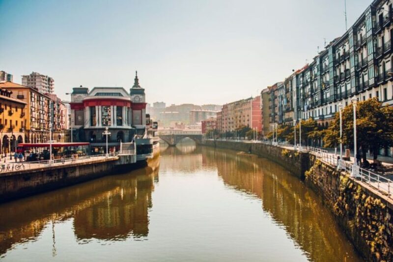 Bilbao: Private custom walking tour with a local - Authentic Feedback from Travelers