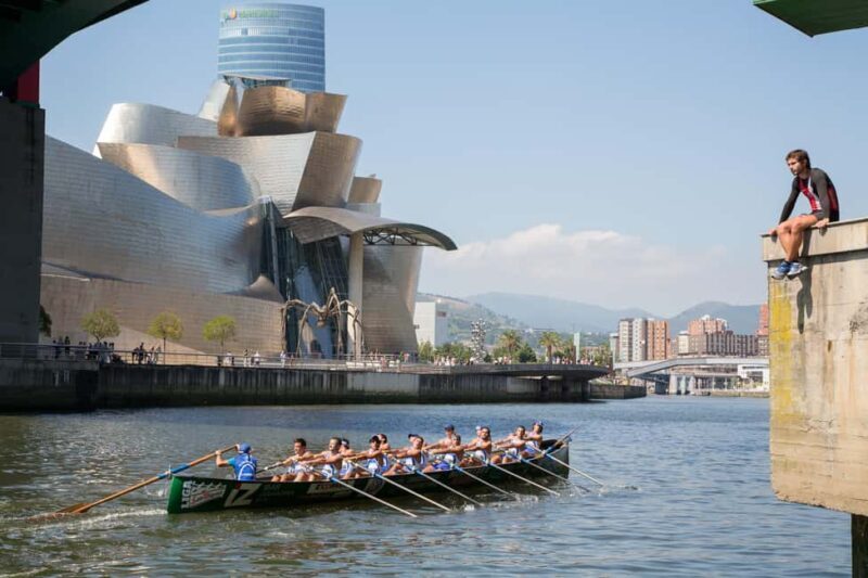 Bilbao: Private Walking Historic & Cultural Tour - Modern Bilbao and Its Architectural Marvels