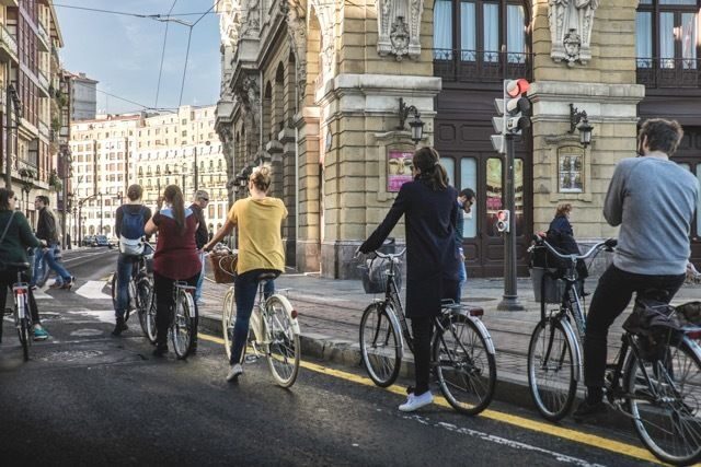 Bilbao: Street Art Small Group E-Bike Tour - FAQ