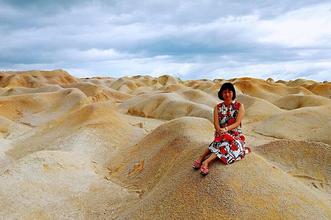 Bintan Sand Dunes and Blue Lakes Half-Day Tour with Lunch - The Sum Up