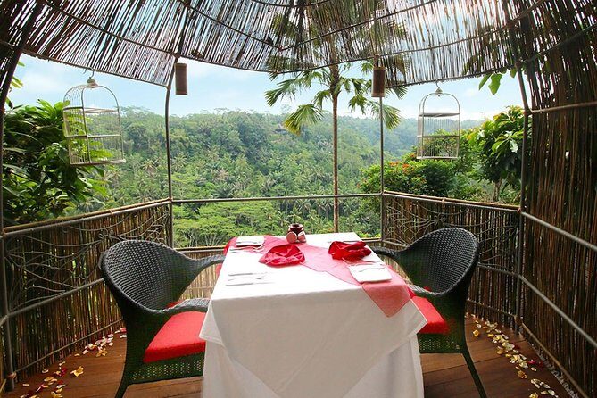 Birds Nest Romantic Dining in Ubud - An In-Depth Look at the Experience
