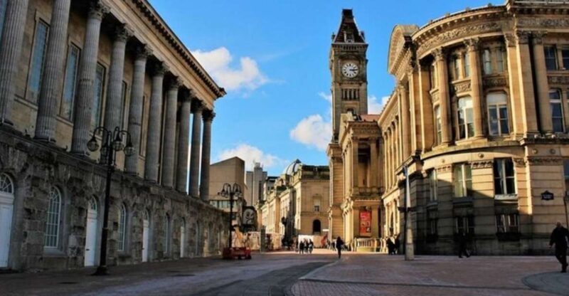Birmingham : Must-see Attractions Private Walking Tour - Who Will Benefit Most from This Tour?