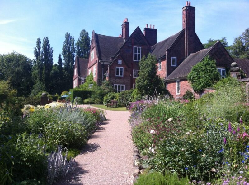 Birmingham: Winterbourne House and Garden Admission Ticket - Inside the House