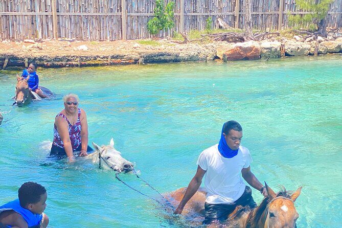 Birthday Celebration Experience in Jamaica + Transportation - An In-Depth Look at the Experience