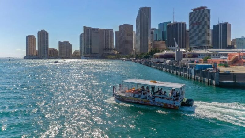 Biscayne Bay Boat ride with stops in Miami Beach and Miami - An In-Depth Look at the Biscayne Bay Boat Ride Experience