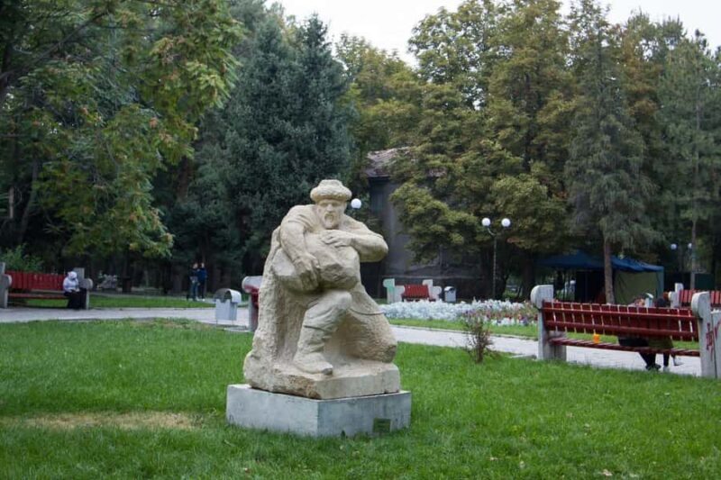 Bishkek: City walking Tour with Optional Bazaar Visit - Final Thoughts: Who Will Love This Tour?