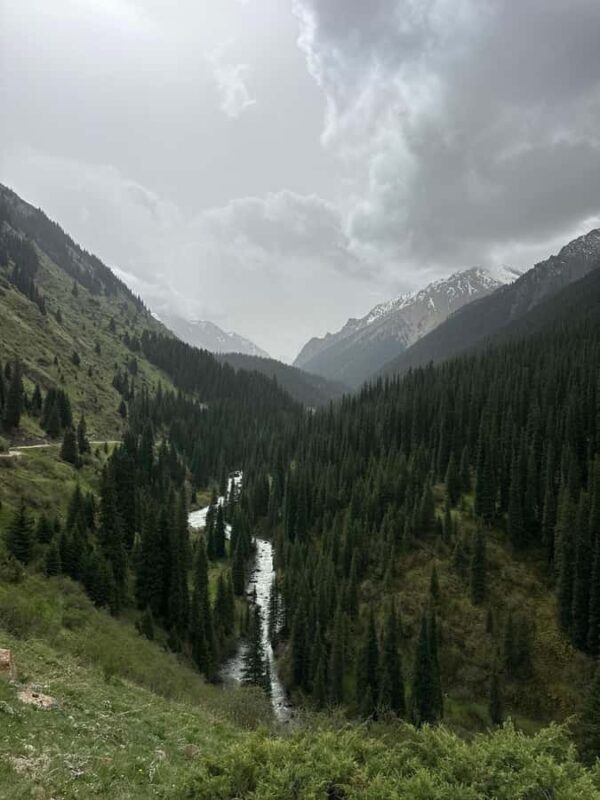 Bishkek: Kyrgyzstan 7-Day Guided Tour Meals & Accommodation - Who Should Consider This Tour?