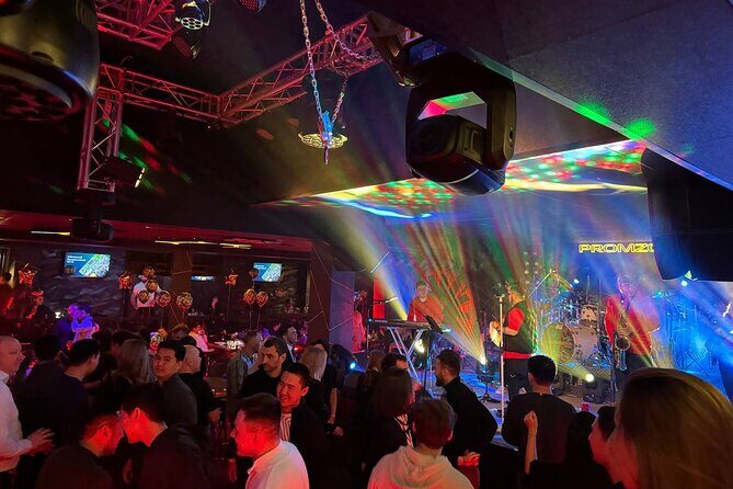 Bishkek Nightlife : How Metropolis Lives & Crafted Drinks in Bars - The White House: Modern Architecture with a Story