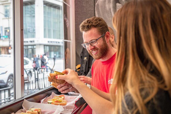 Bite into Chicago: Discover the Citys Most Iconic Food - Who Should Consider This Tour?