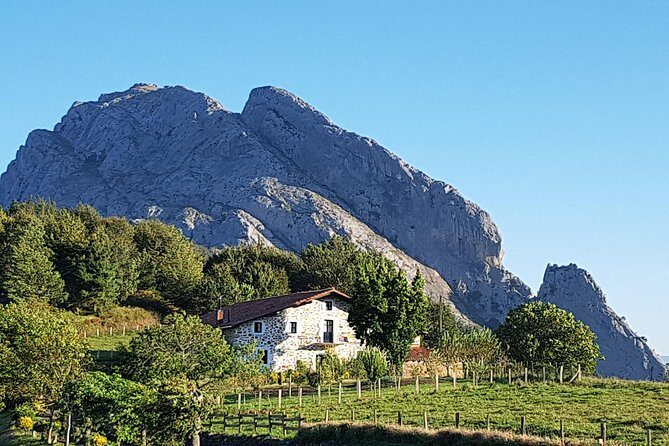 Bizkaia, Duranguesado Route. Beautiful villages and mountain landscapes. - The Experience of a Private Guide