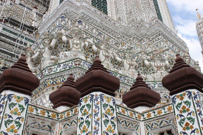 BKK Cultural Exploration Guided Trip & Thai Classic Cabaret Show - FAQ