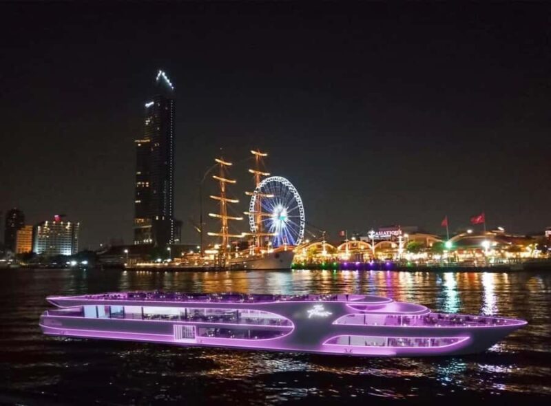 BKK:The Planet River Dinner Cruise &Upper desk Entertainment - The Views and Photo Opportunities