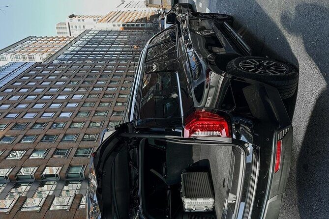 Black SUV Transfer From or To JFK, LGA, EWR - All Fees Included - Who Would Benefit Most from This Service?